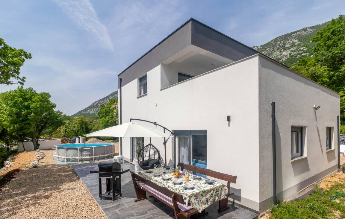115 M² Ferienhaus ∙ 4 Schlafzimmer ∙ 8 Gäste - Krk