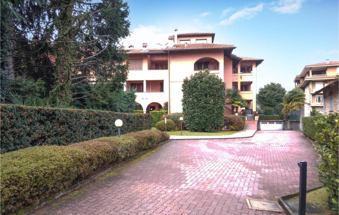 85 M² Huis ∙ 2 Slaapkamers ∙ 4 Gasten - Stresa