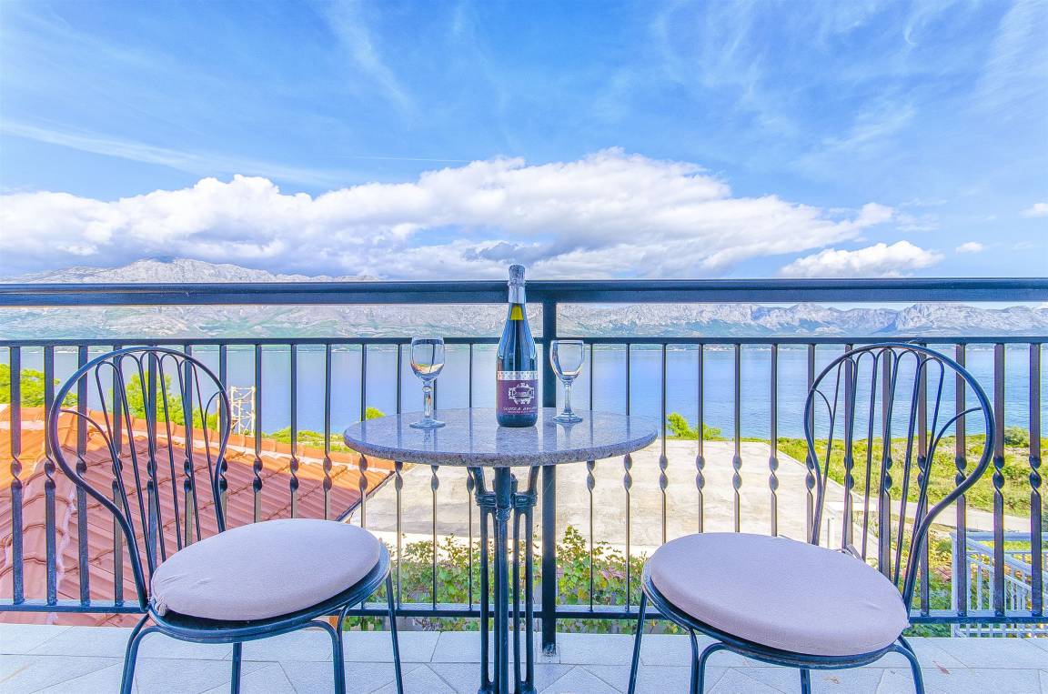 45 M² Ferienwohnung ∙ 2 Schlafzimmer ∙ 5 Gäste - Drvenik