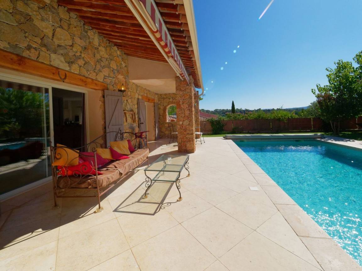 200 M² House ∙ 4 Bedrooms ∙ 8 Guests - Draguignan