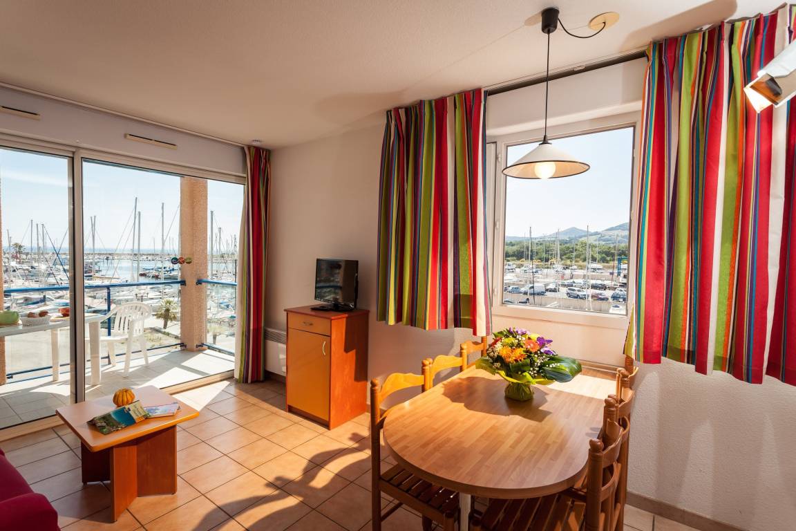 Condo ∙ 2 Bedrooms ∙ 6 Guests - Banyuls-sur-Mer