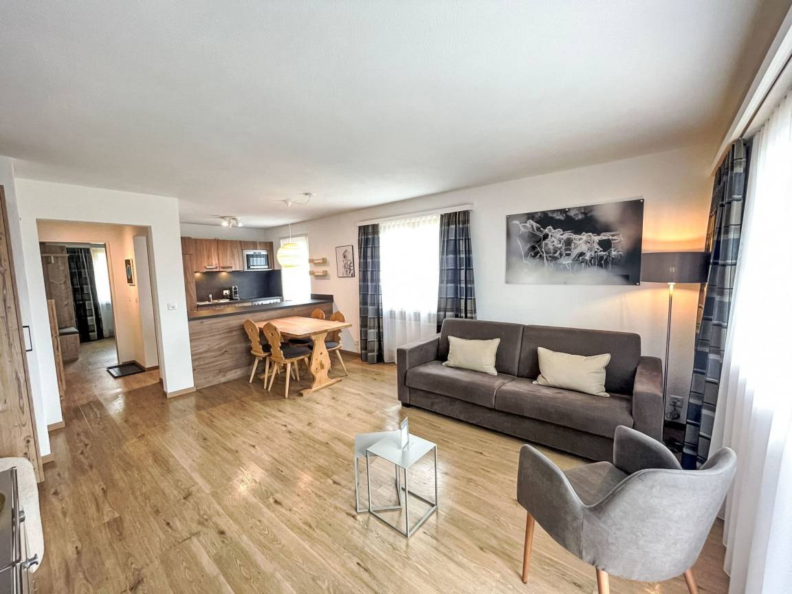 42 M² Ferienhaus ∙ 1 Schlafzimmer ∙ 4 Gäste - Falera