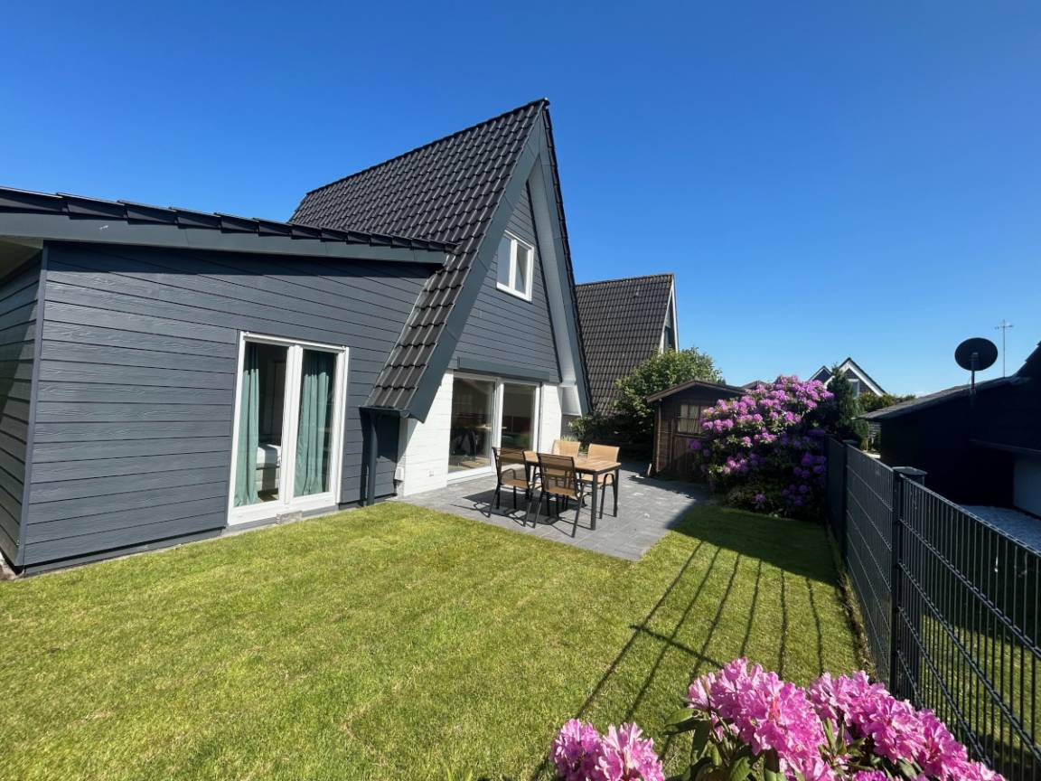 80 M² Ferienhaus ∙ 3 Schlafzimmer ∙ 4 Gäste - Duhnen