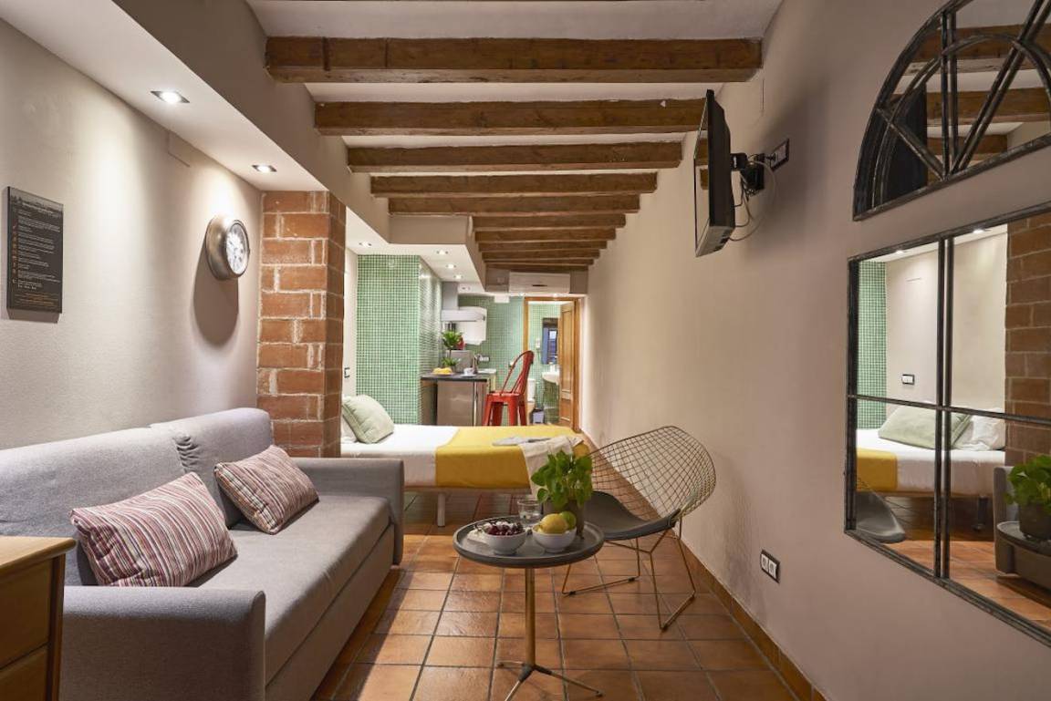 25 M² Apartamento ∙ 2 Huéspedes - Barcelona