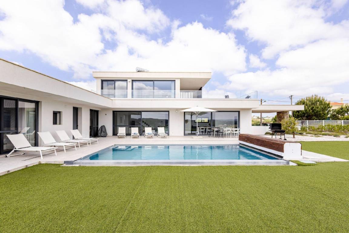 239 M² Casa ∙ 4 Quartos ∙ 8 Hóspedes - Cadaval