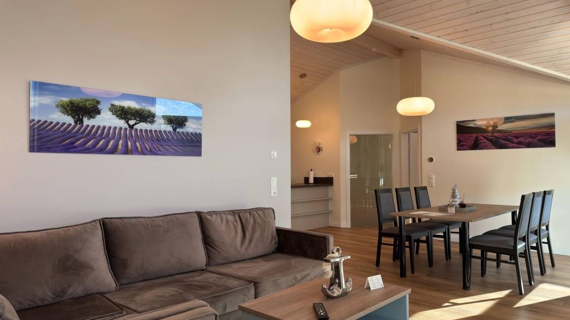 103 M² House ∙ 3 Bedrooms ∙ 6 Guests - Bad Bevensen