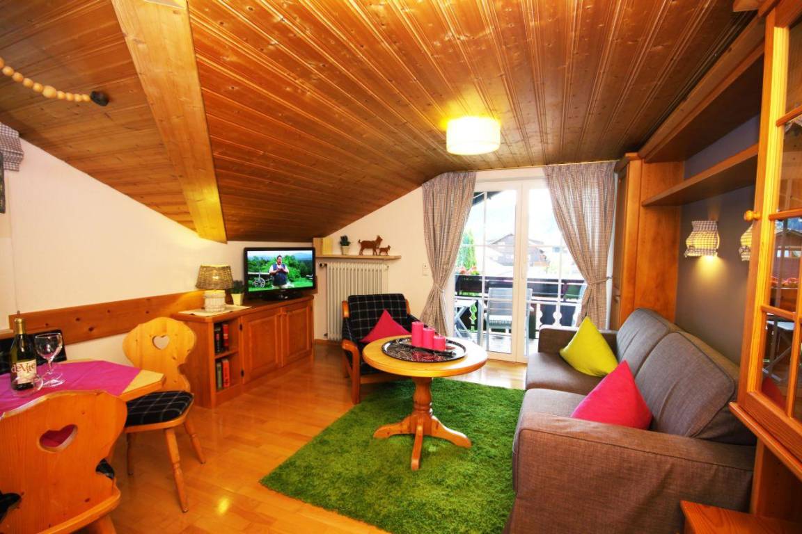 54 M² Ferienwohnung ∙ 1 Schlafzimmer ∙ 3 Gäste - Obermaiselstein