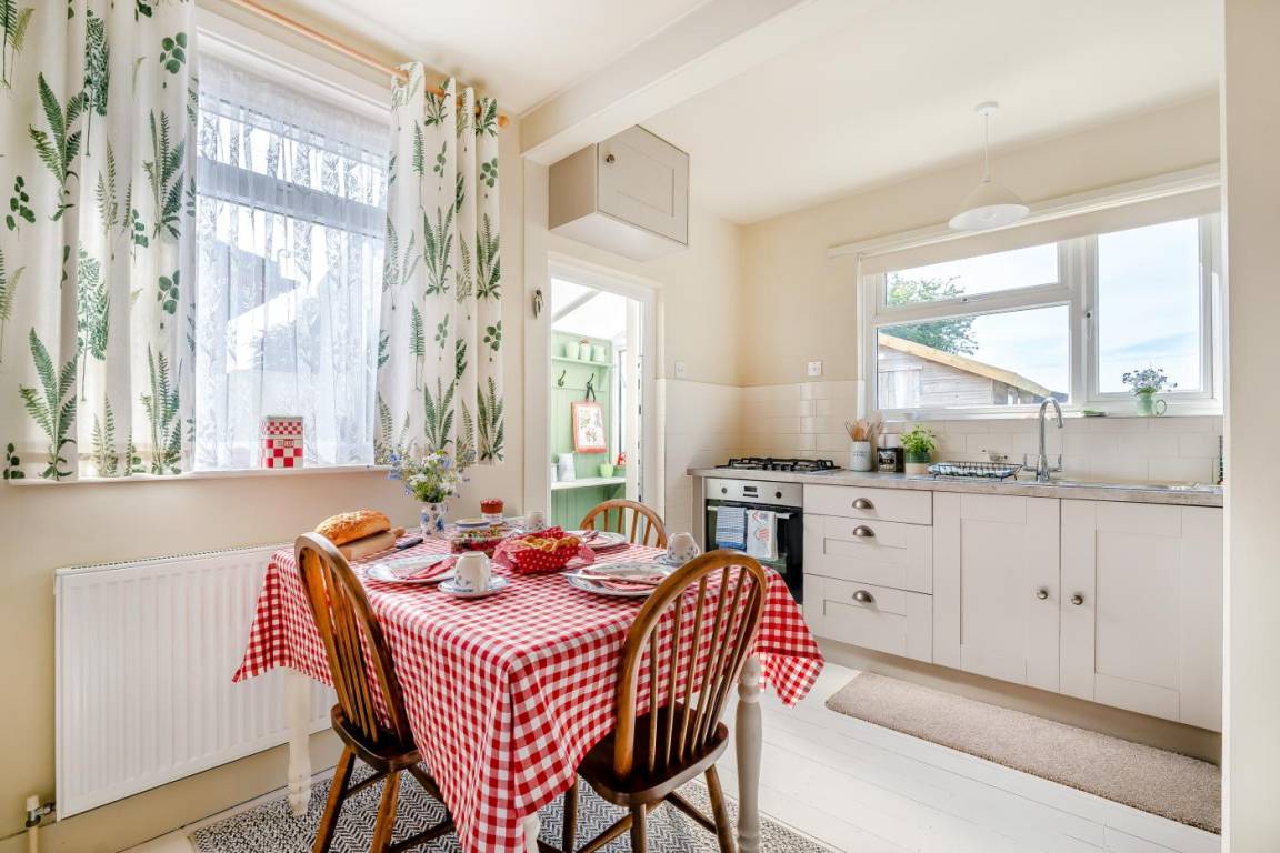 House ∙ 2 Bedrooms ∙ 3 Guests - Dymchurch