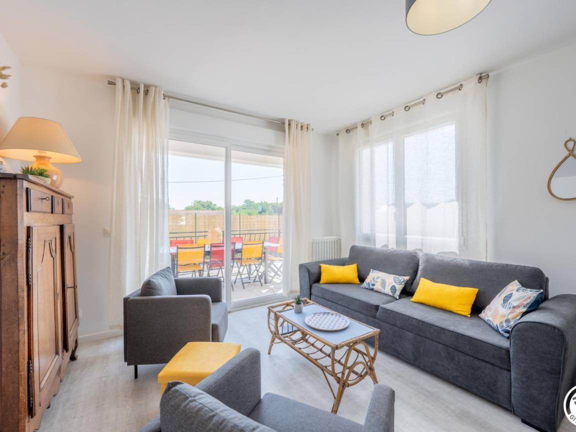200 M² Cottage ∙ 5 Chambres ∙ 12 Personnes - Oise