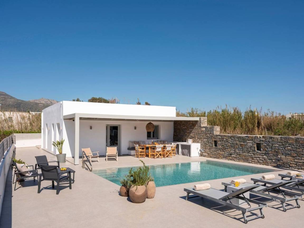 100 M² Apartment ∙ 6 Guests - Paros