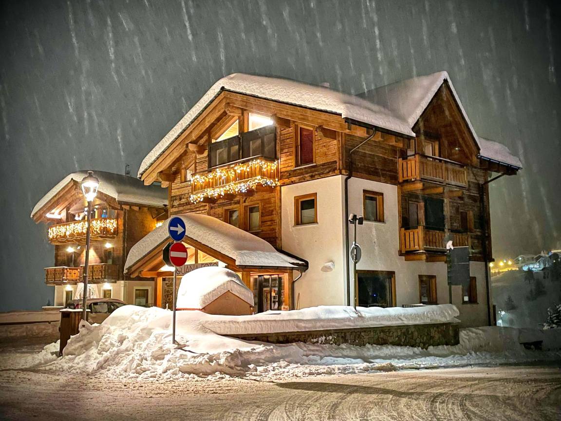 85 M² Appartement ∙ 3 Chambres ∙ 6 Personnes - Livigno