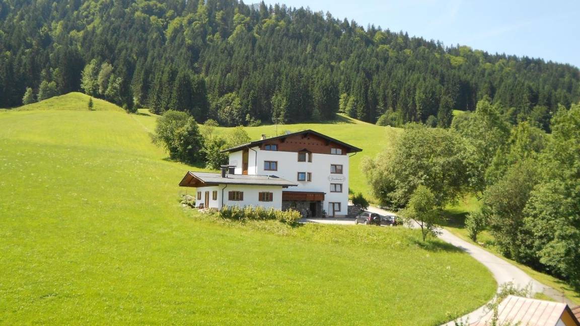 71 M² Appartement ∙ 2 Chambres ∙ 4 Personnes - Ellmau