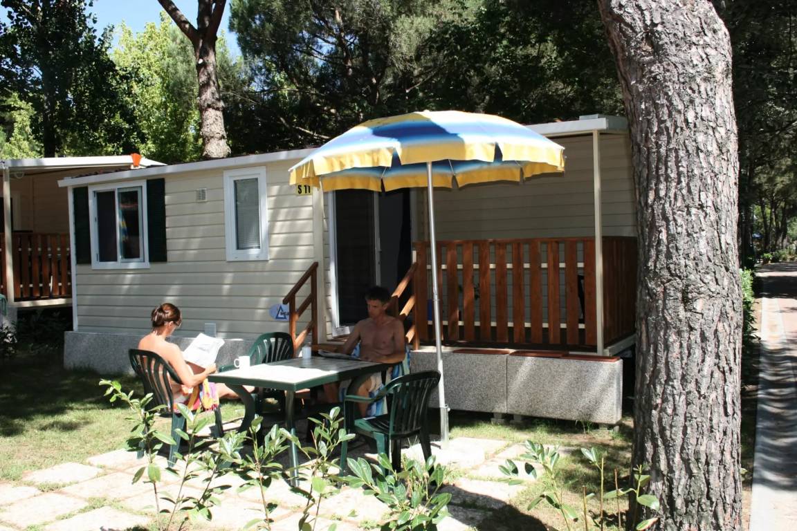 Caravan ∙ 2 Bedrooms ∙ 6 Guests - Umbria
