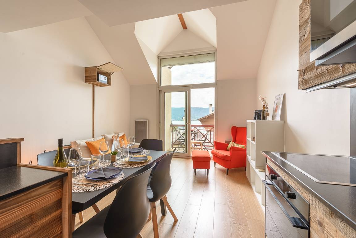 50 M² Appartement ∙ 2 Chambres ∙ 4 Personnes - Menthon-Saint-Bernard