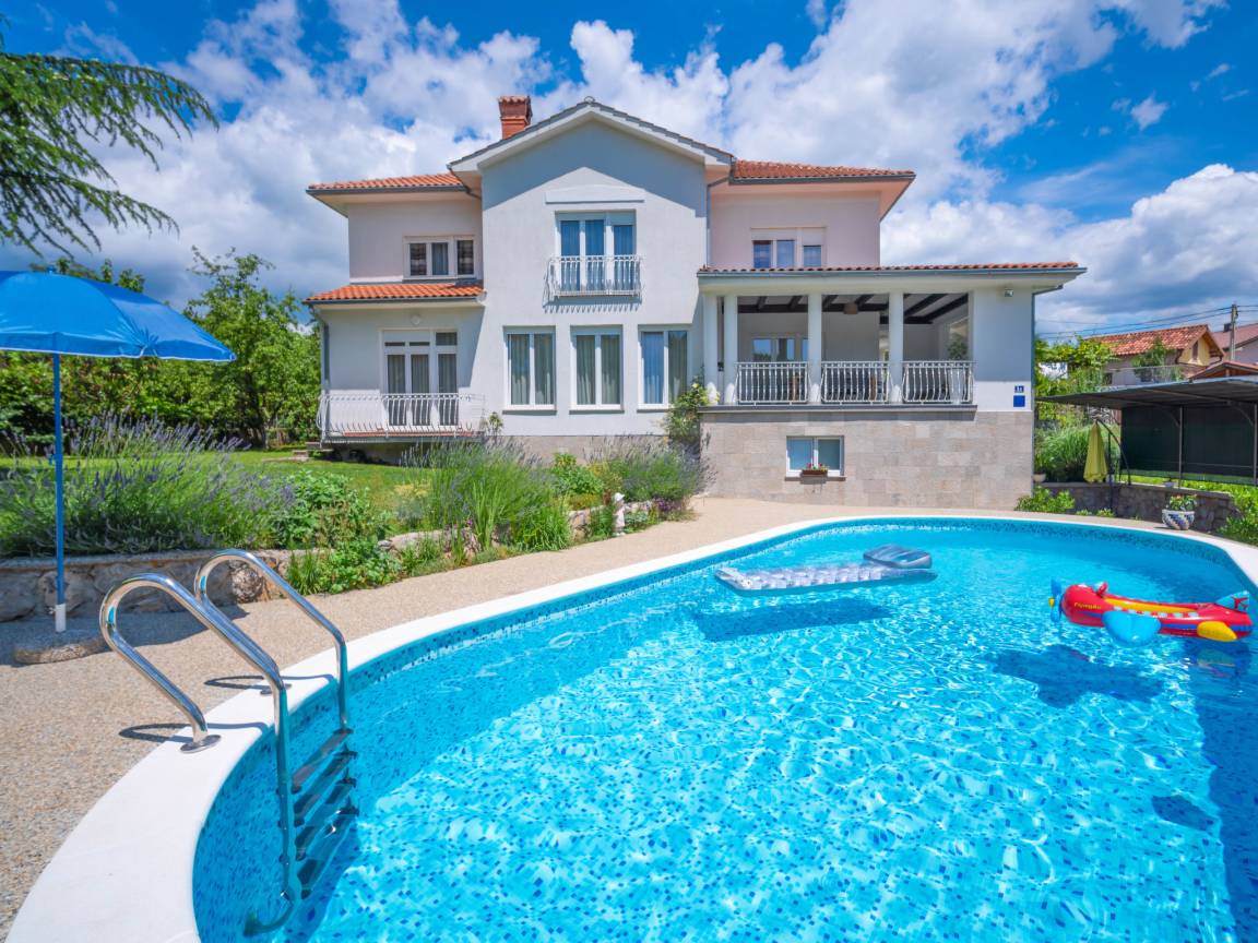 170 M² Maison De Vacances ∙ 4 Chambres ∙ 8 Personnes - Rijeka