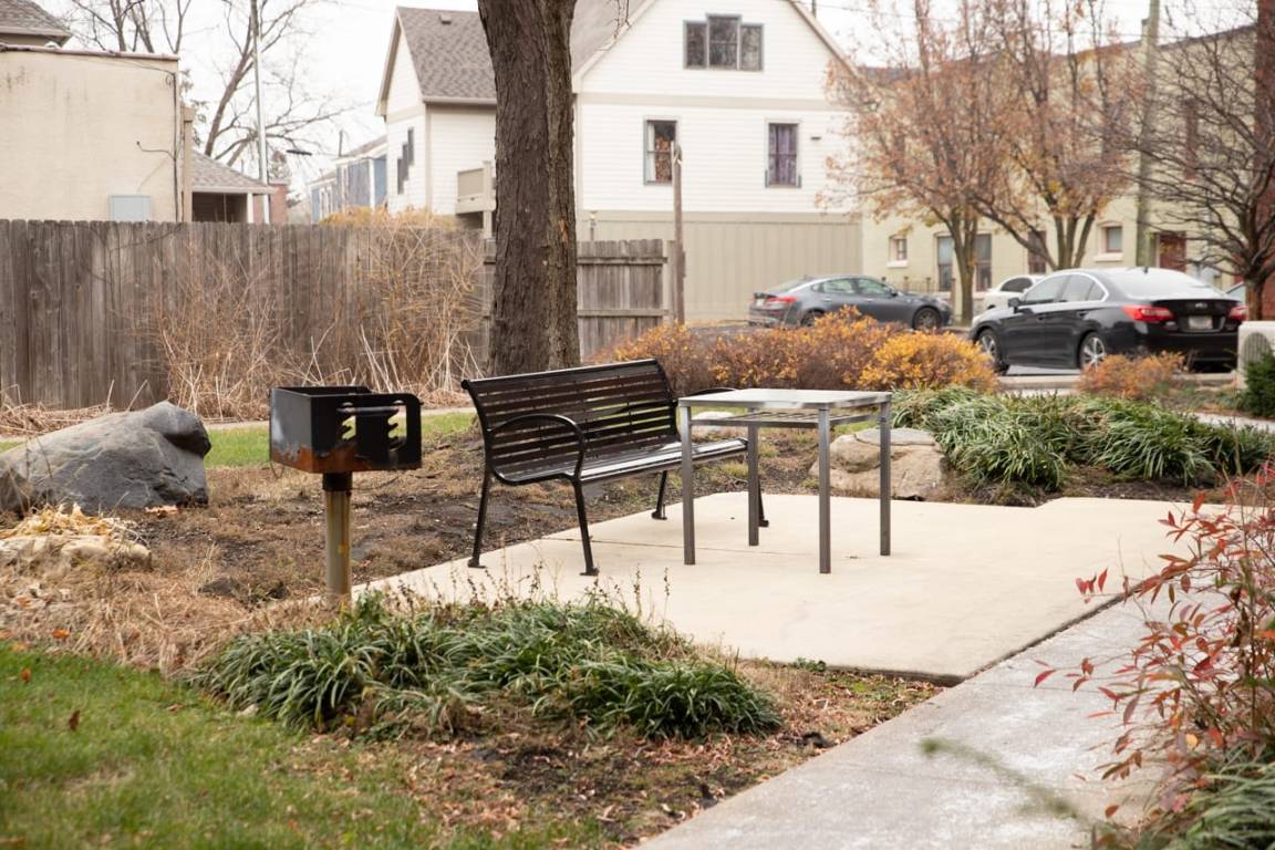 121 M² Apartment ∙ 2 Bedrooms ∙ 8 Guests - Indianapolis, IN