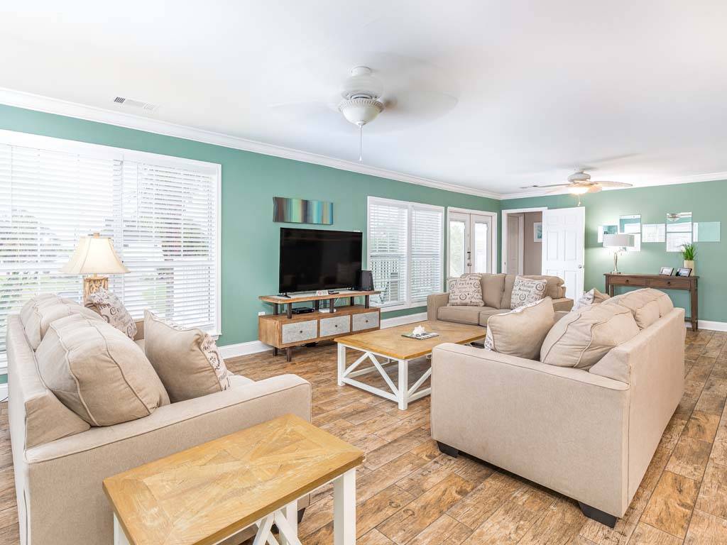 167 M² Condo ∙ 3 Bedrooms ∙ 8 Guests - Tybee Island, GA