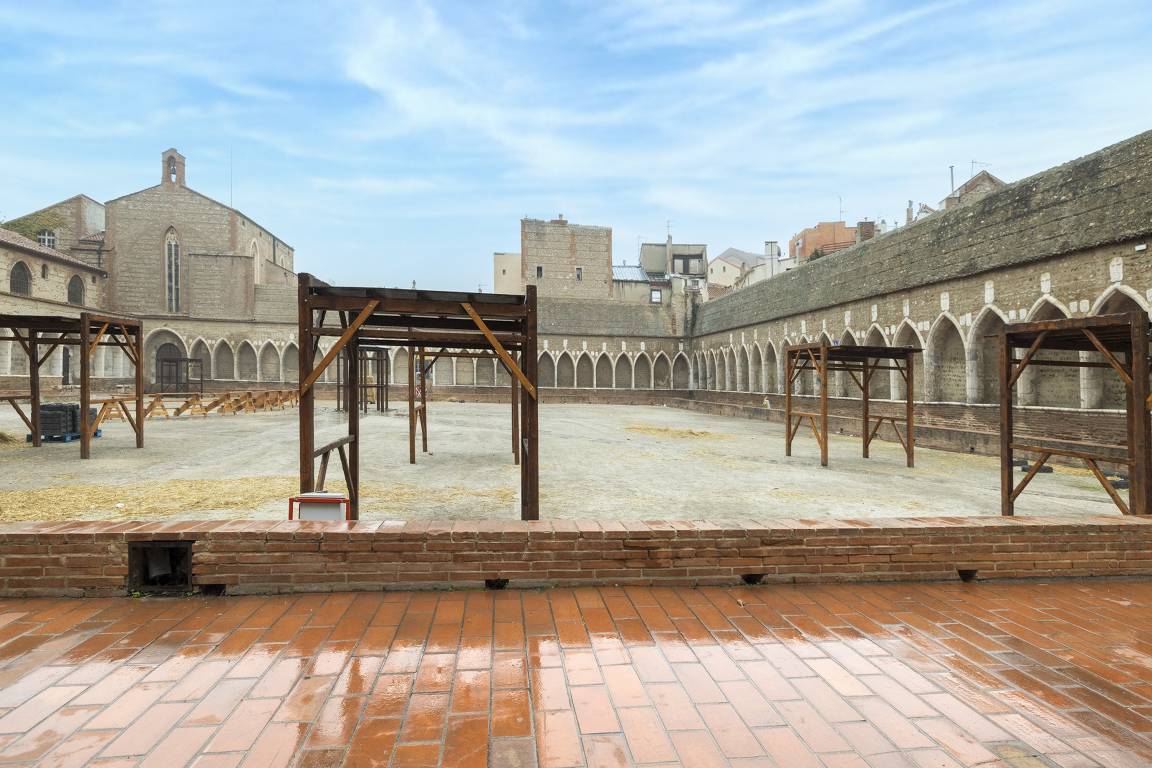 30 M² Appartement ∙ 1 Chambre ∙ 2 Personnes - Thuir