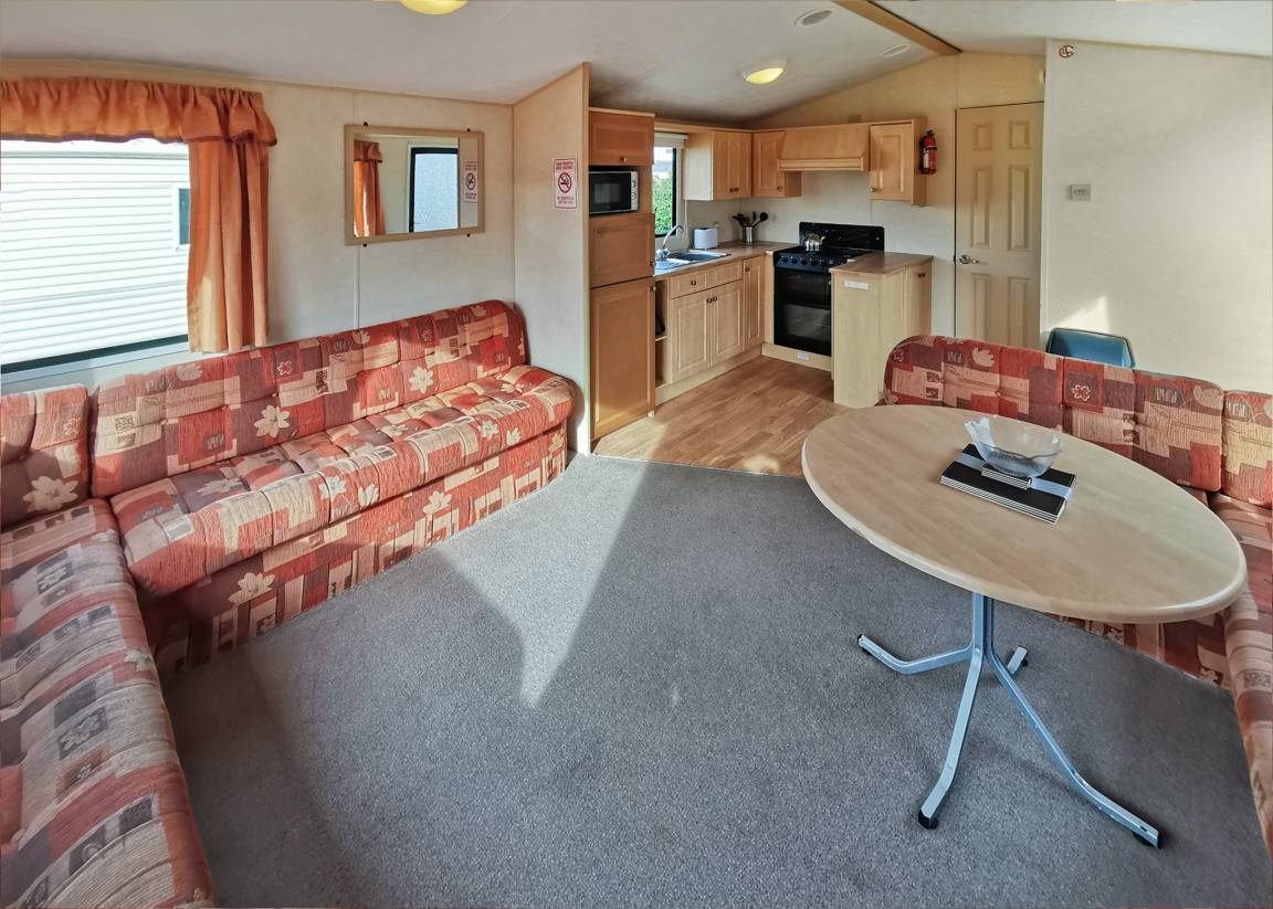 Caravan ∙ 2 Bedrooms ∙ 4 Guests - Ceredigion