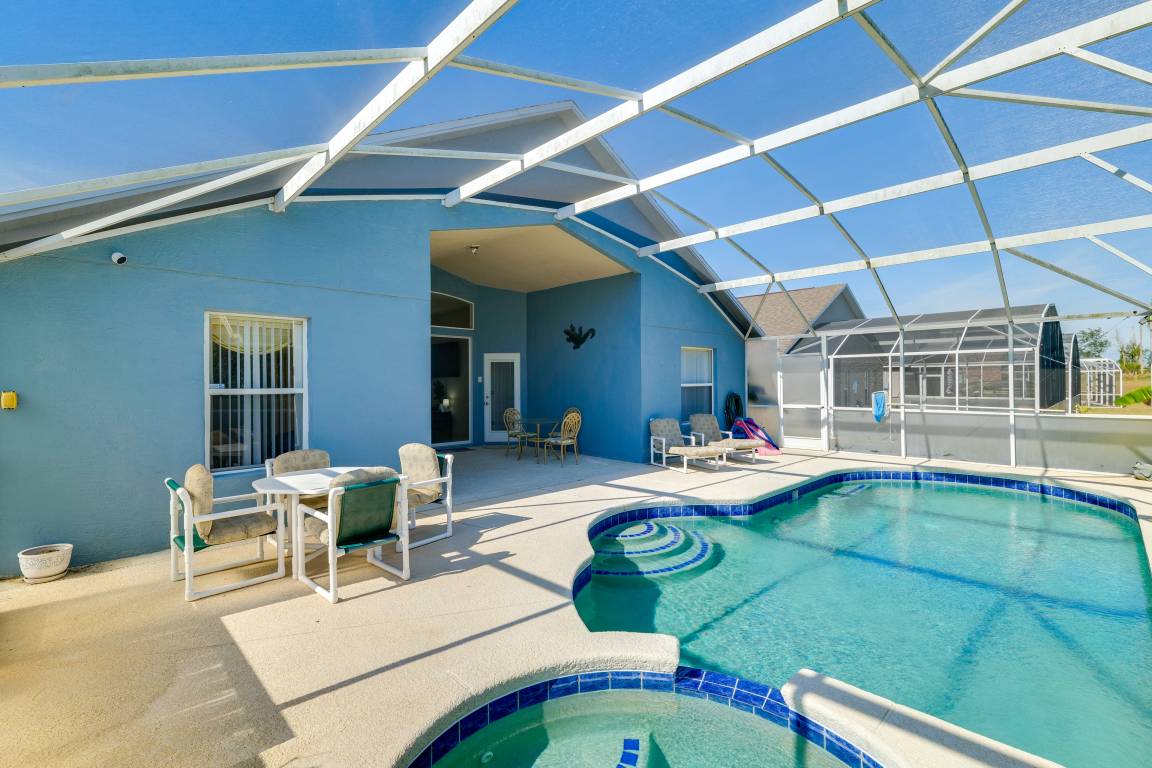 162 M² House ∙ 4 Bedrooms ∙ 8 Guests - Davenport, FL