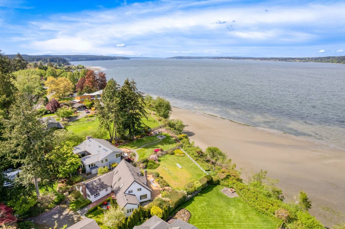 268 M² House ∙ 3 Bedrooms ∙ 8 Guests - Langley, WA