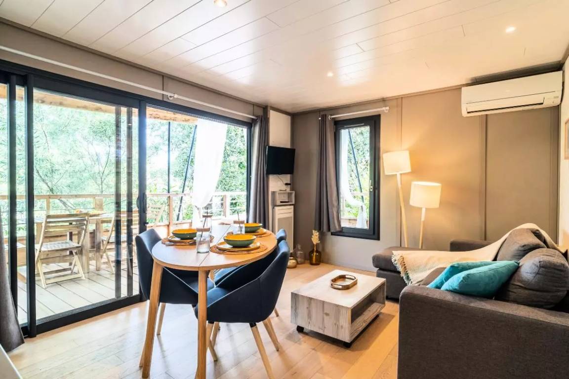 35 M² Chalet ∙ 2 Chambres ∙ 5 Personnes - Saint-Raphaël