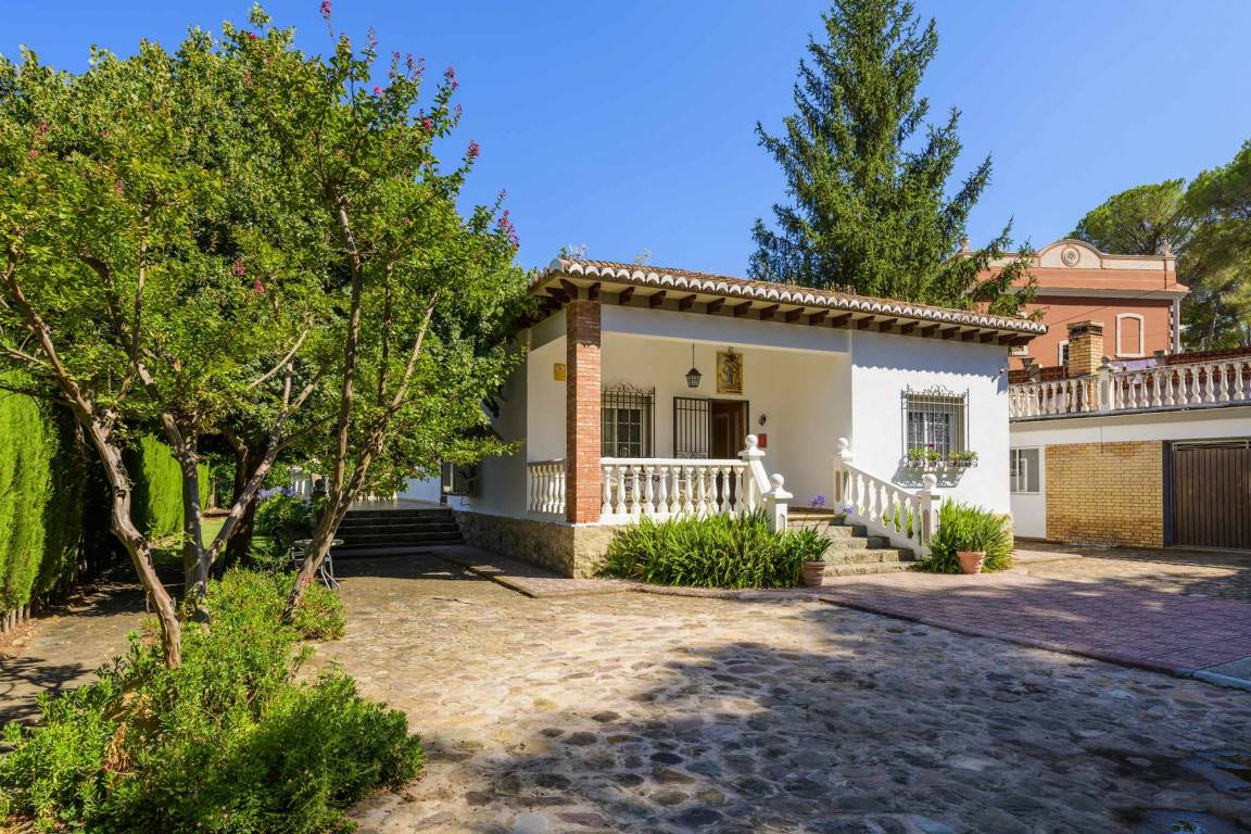 135 M² Apartment ∙ 4 Bedrooms ∙ 8 Guests - Altura, Spain