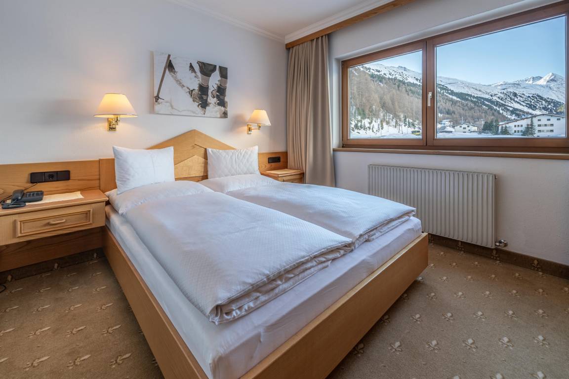 35 M² Hôtel ∙ 1 Chambre ∙ 2 Personnes - Hochgurgl