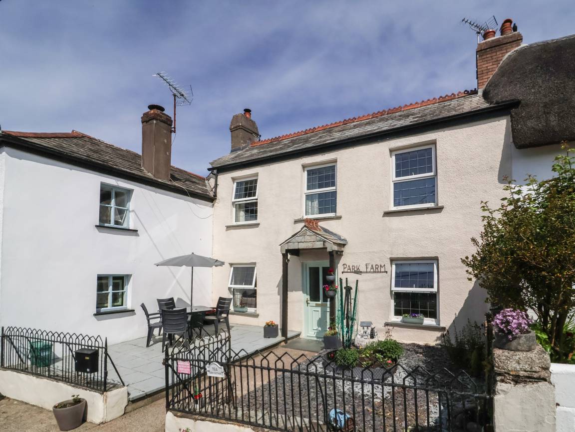 Cottage ∙ 3 Bedrooms ∙ 4 Guests - Bude