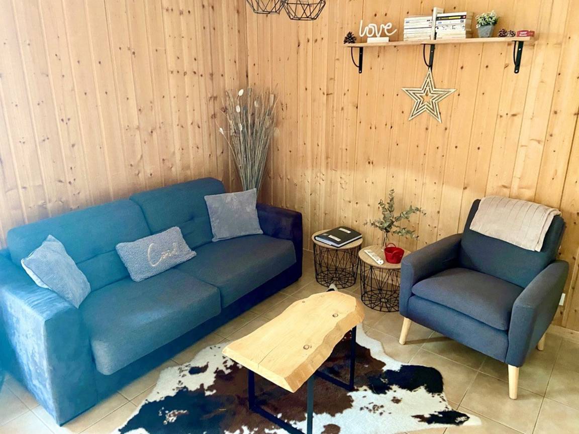 37 M² Chalet ∙ 2 Bedrooms ∙ 7 Guests - La Joue du Loup
