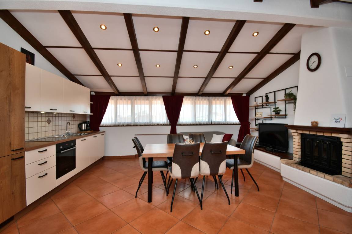 60 M² Apartamento ∙ 1 Habitación ∙ 4 Huéspedes - Rovinj