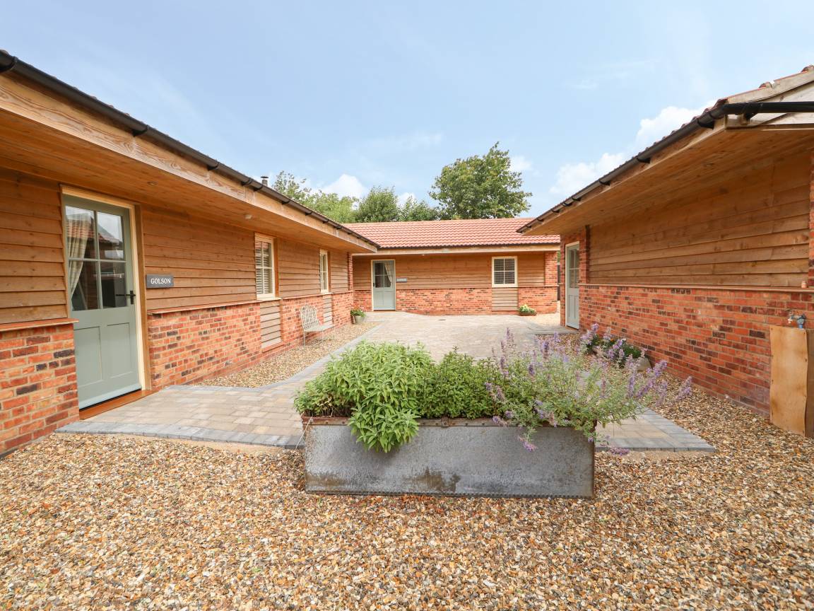 Cottage ∙ 2 Bedrooms ∙ 3 Guests - Cambridgeshire