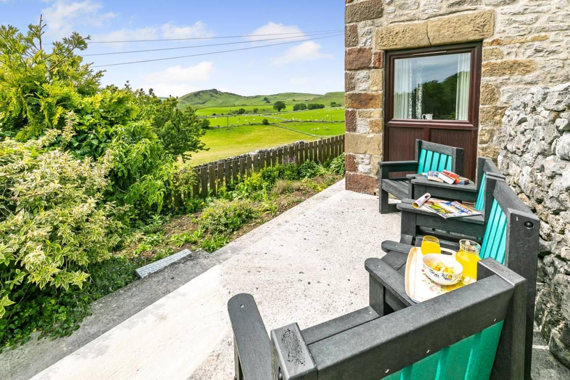 Cottage ∙ 2 Bedrooms ∙ 4 Guests - Hartington