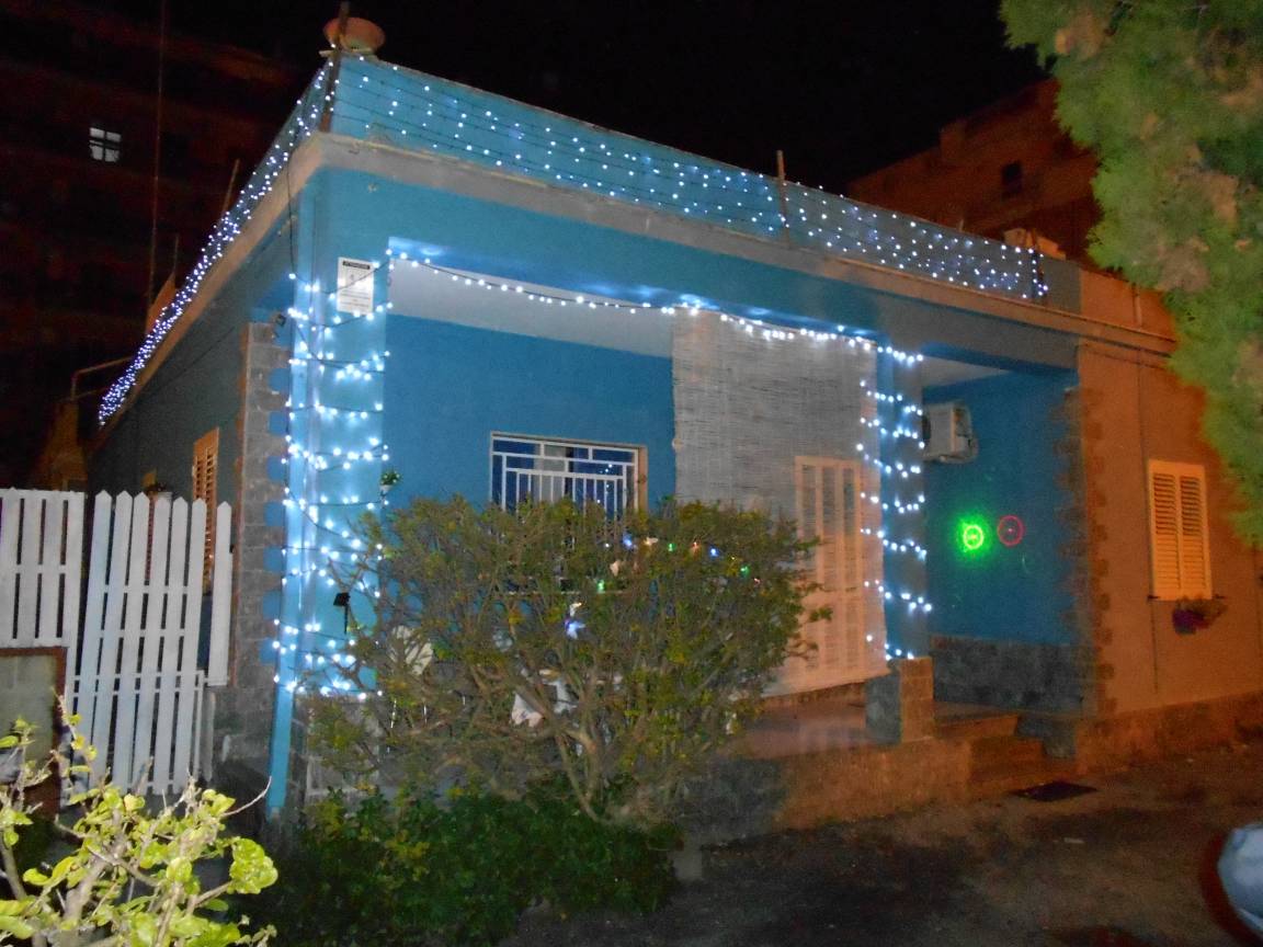 95 M² Ferienhaus ∙ 3 Schlafzimmer ∙ 6 Gäste - Syrakus