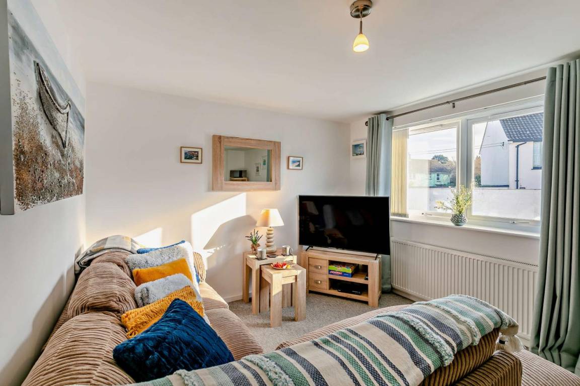 Apartment ∙ 2 Bedrooms ∙ 4 Guests - Carbis Bay