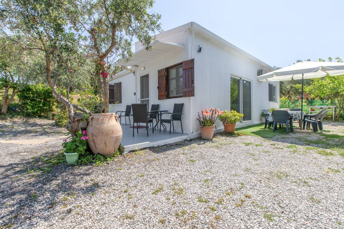 70 M² House ∙ 2 Bedrooms ∙ 6 Guests - Ретимно