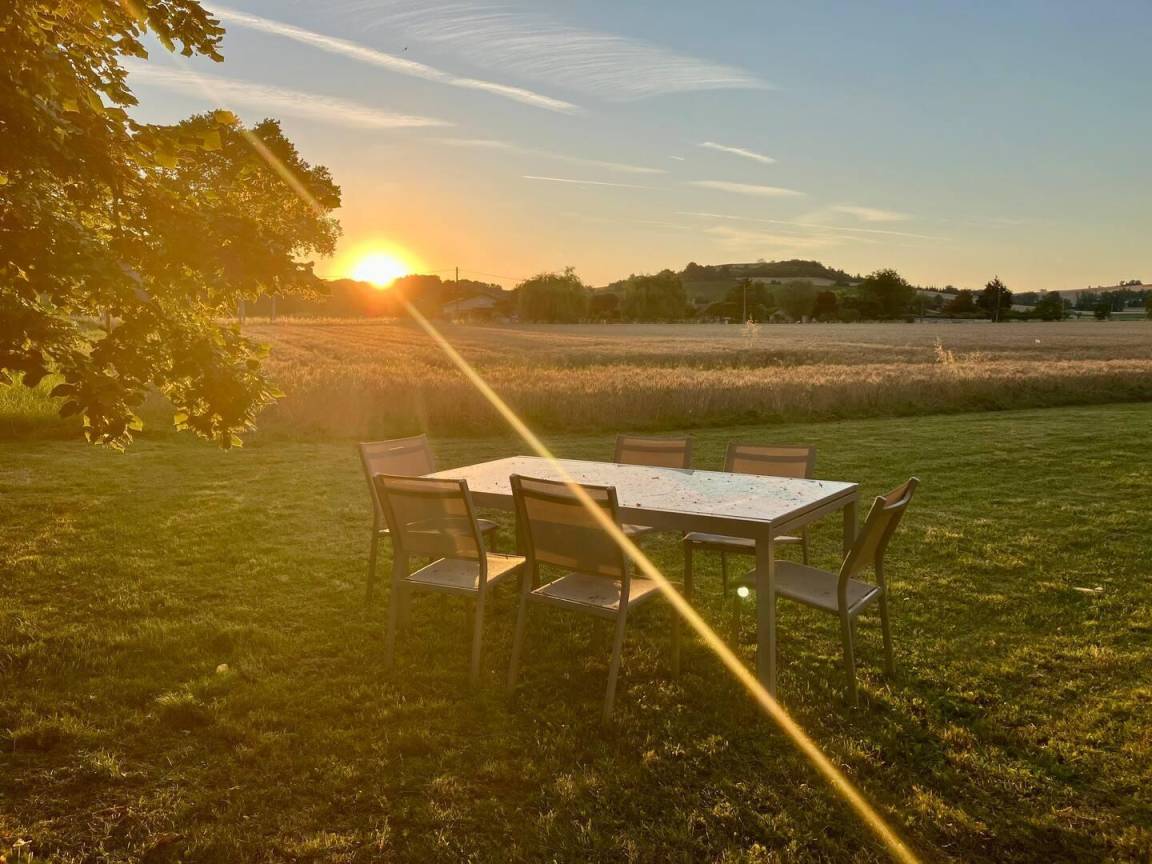 90 M² Gîte ∙ 3 Chambres ∙ 5 Personnes - Rabastens