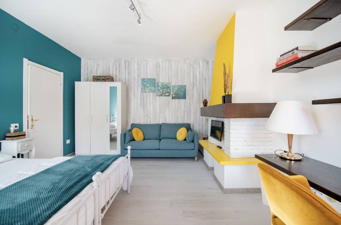 110 M² Apartment ∙ 3 Bedrooms ∙ 11 Guests - Varese