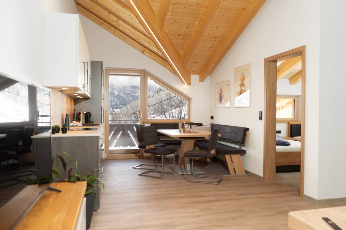 75 M² Ferienwohnung ∙ 2 Schlafzimmer ∙ 6 Gäste - Kaunertal