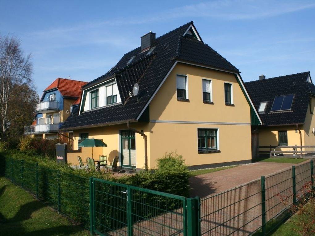 100 M² Ferienhaus ∙ 3 Schlafzimmer ∙ 6 Gäste - Zingst