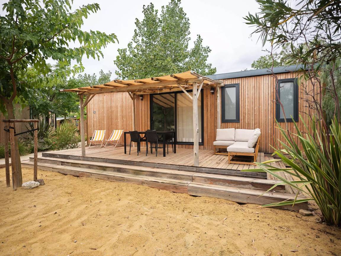 40 M² Caravan ∙ 2 Slaapkamers ∙ 4 Gasten - Agde