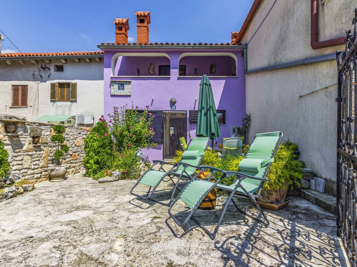 70 M² Ferienhaus ∙ 1 Schlafzimmer ∙ 5 Gäste - Krnica