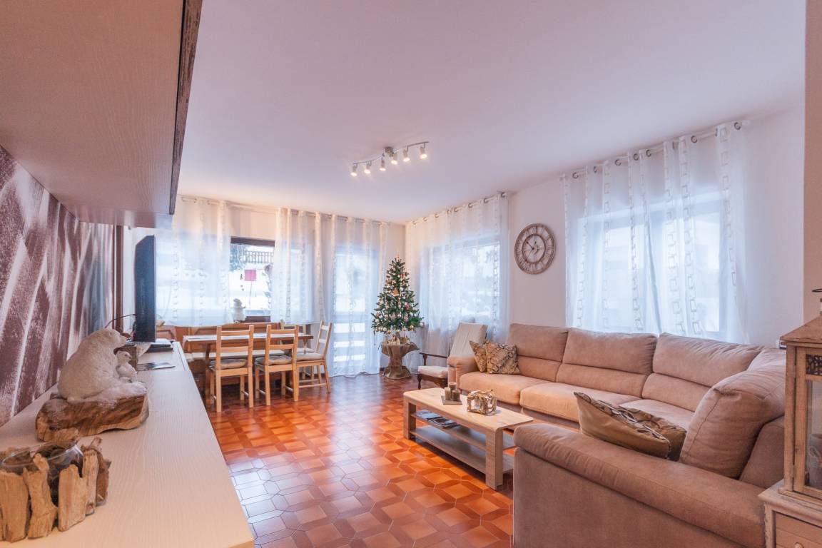 90 M² Lägenhet ∙ 3 Sovrum ∙ 6 Gäster - San Martino di Castrozza