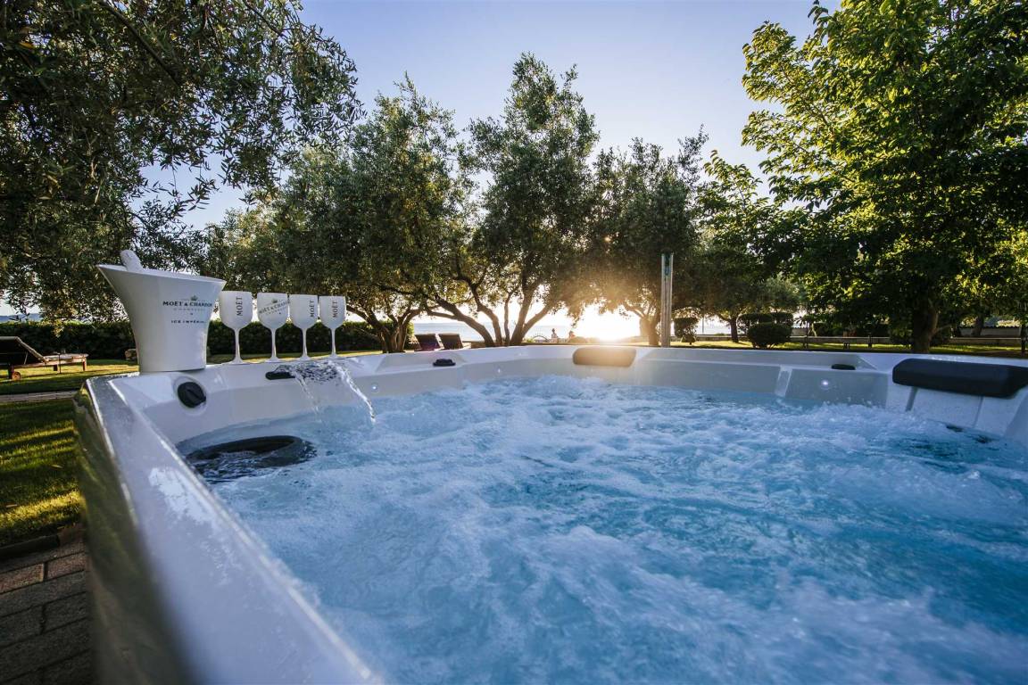 270 M² Villa ∙ 5 Schlafzimmer ∙ 10 Gäste - Zadar