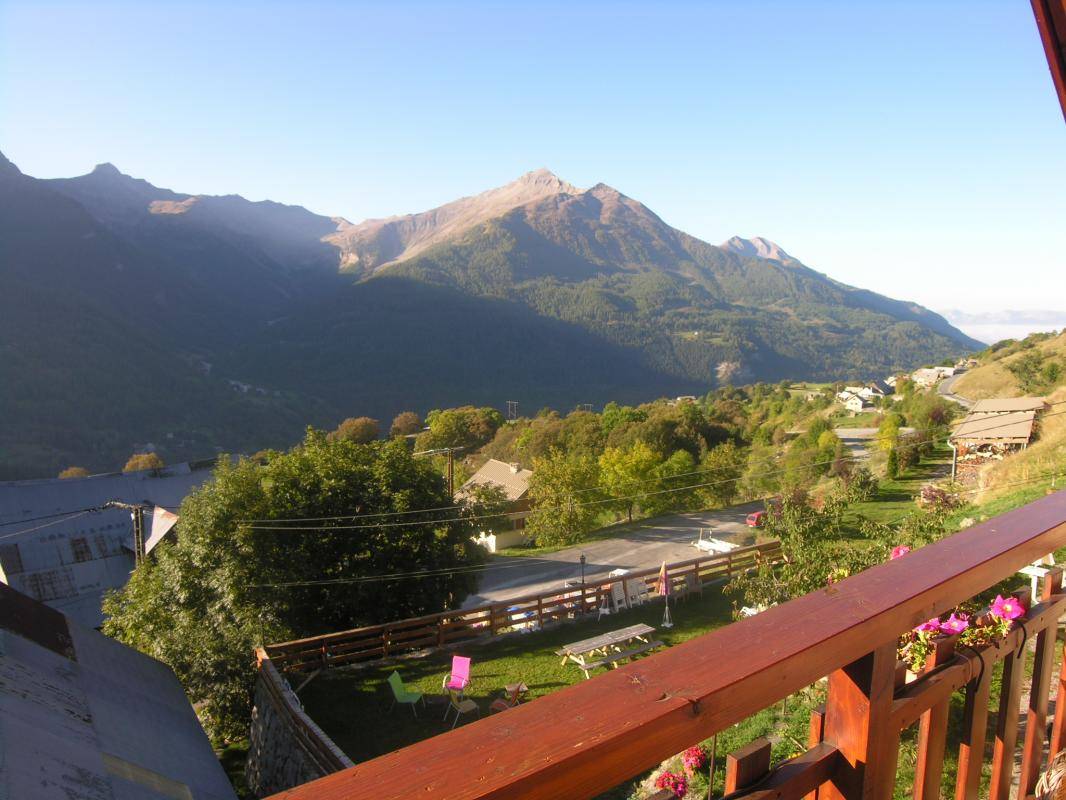 80 M² Gîte ∙ 3 Chambres ∙ 7 Personnes - Hautes-Alpes