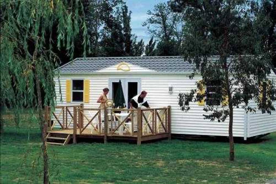 45 M² Camping-unterkunft ∙ 2 Schlafzimmer ∙ 5 Gäste - Rocamadour
