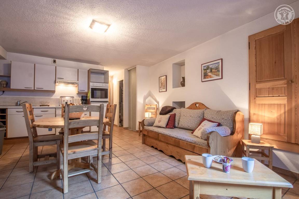 57 M² Appartement ∙ 2 Chambres ∙ 6 Personnes - Lanslebourg-Mont-Cenis