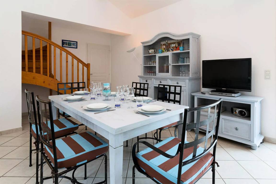 104 M² Maison De Vacances ∙ 4 Chambres ∙ 8 Personnes - Challans