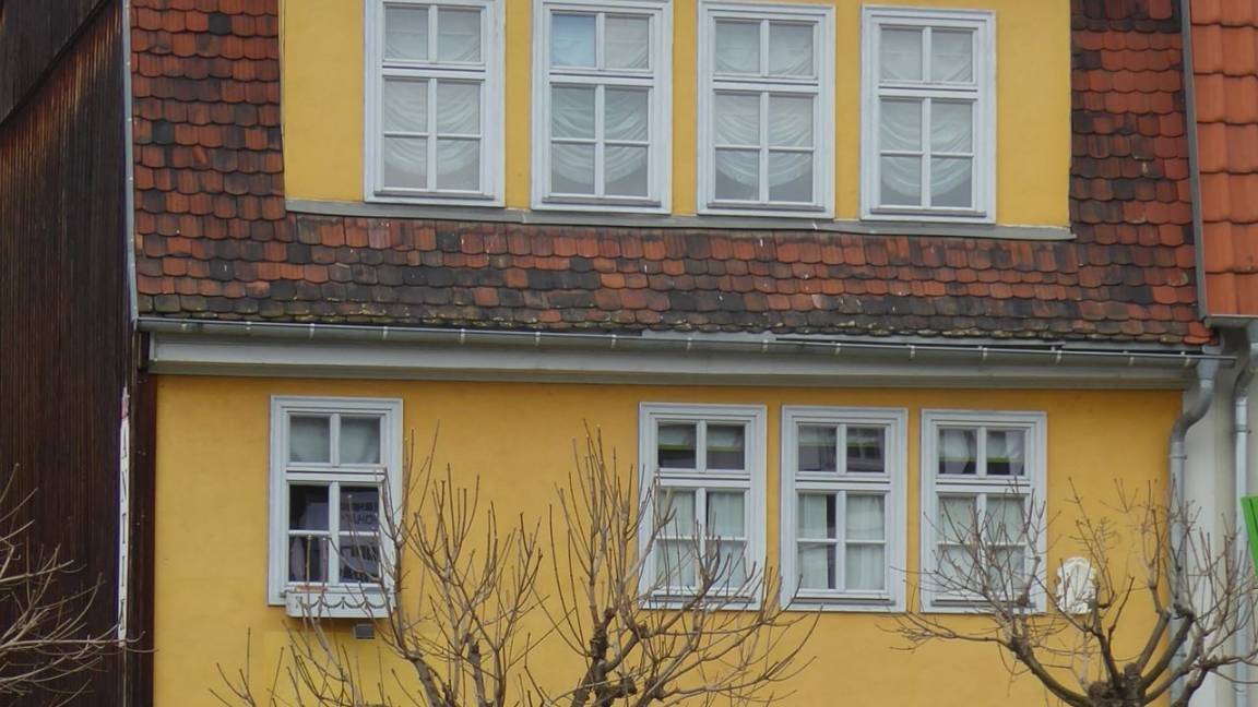 28 M² Ferienwohnung ∙ 3 Gäste - Saalfeld/Saale