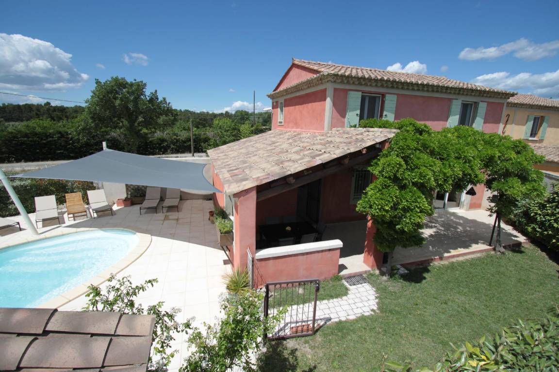 113 M² Maison De Vacances ∙ 3 Chambres ∙ 6 Personnes - Cavaillon